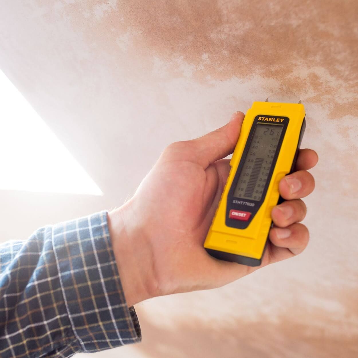 Stanley Moisture Meter | Woodie's