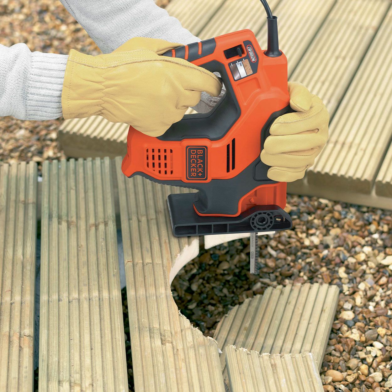 Black+Decker 500W Scorpion Saw | Woodie's