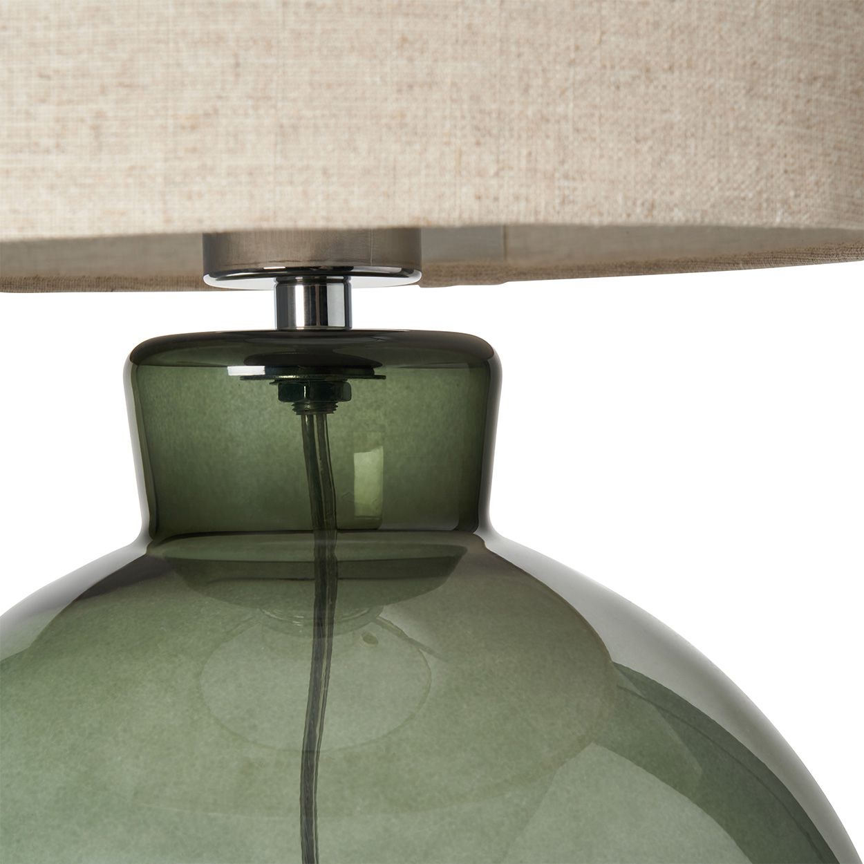 Finla Large Ombre Table Lamp | Woodie's